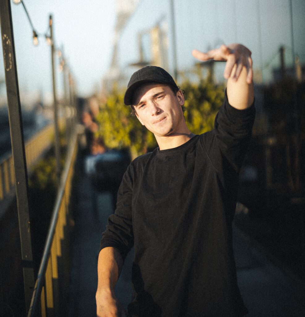 Creators | WALL recordings